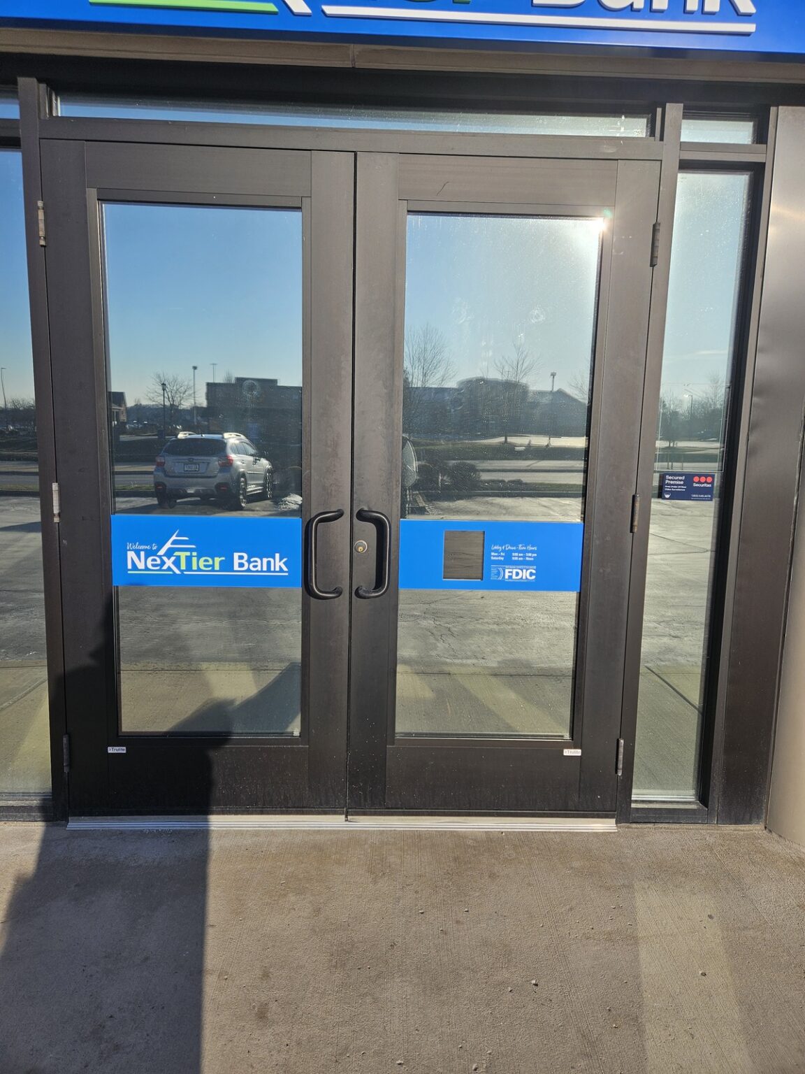 Exterior Windows » Your Trusted Signage Partner